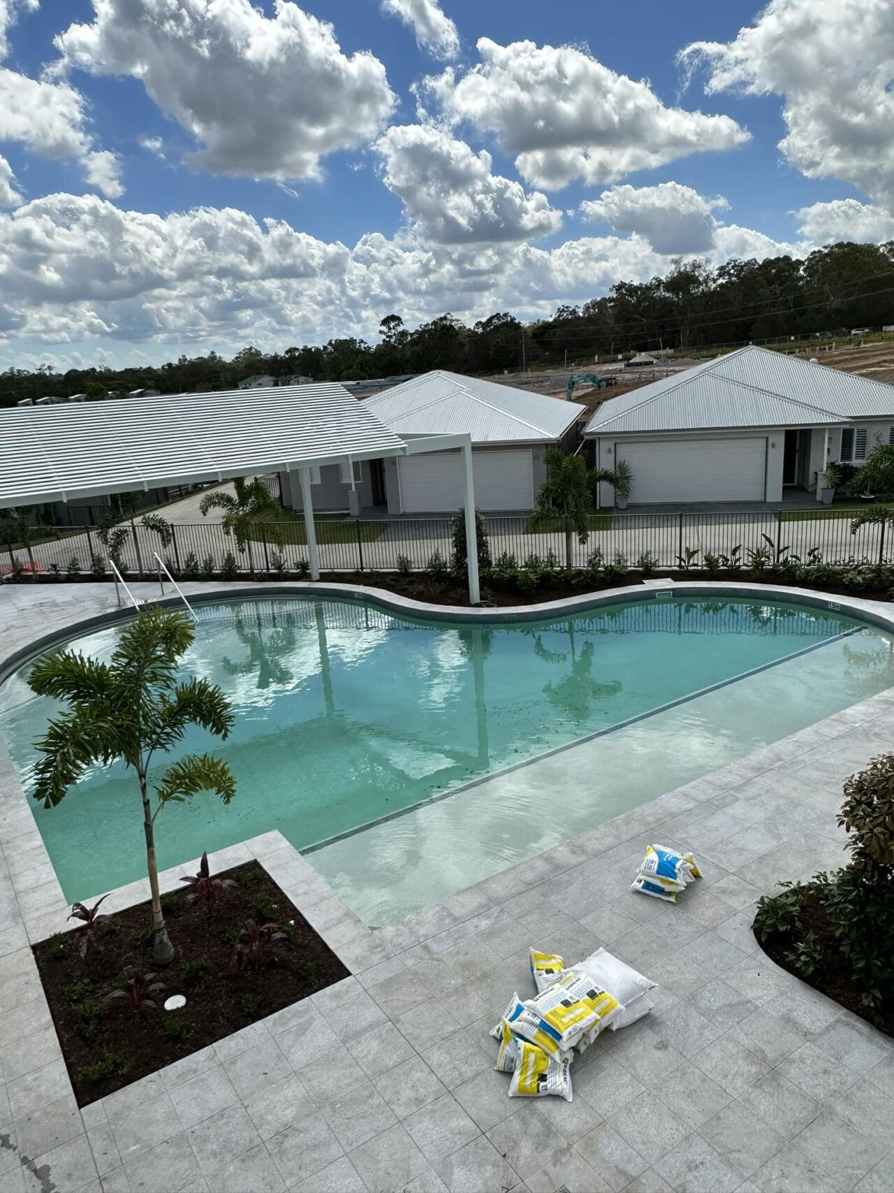 Pool Gallery | La Vida Pools - Stunning Pool Designs & Builds