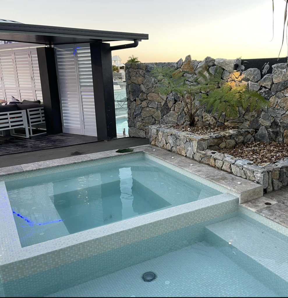 Transform Your Outdoor Oasis - La Vida Pools and Spas Transform Your Outdoor Oasis - La Vida Pools and Spas